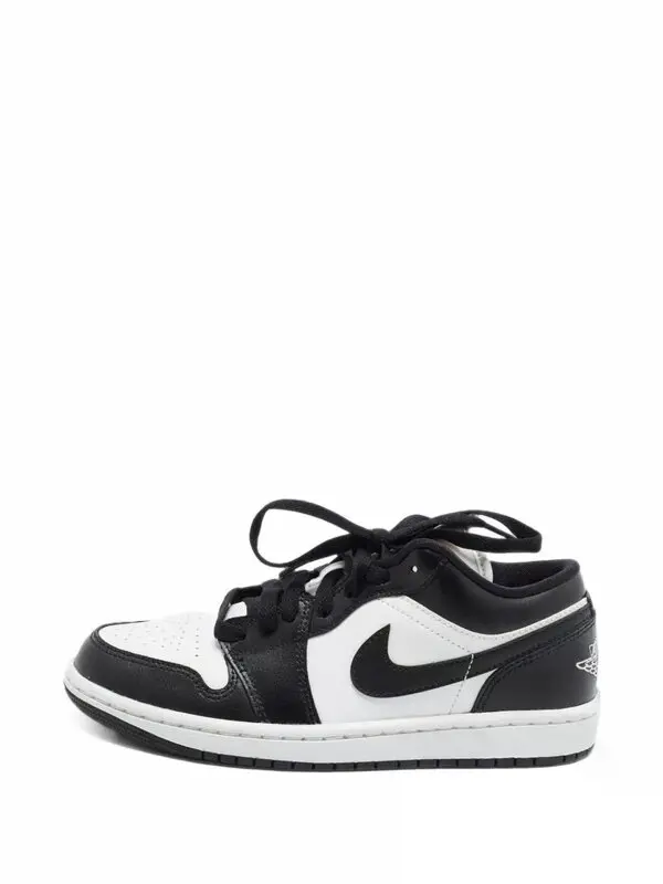 JORDAN 1 Panda Low-top Sneakers
