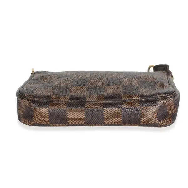 LOUIS VUITTON Damier Ebene Canvas Pochette Accessoires - Brown