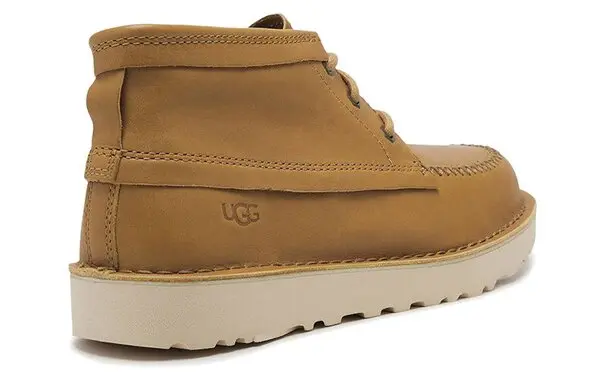 UGG Campout Chukka Uld Leather