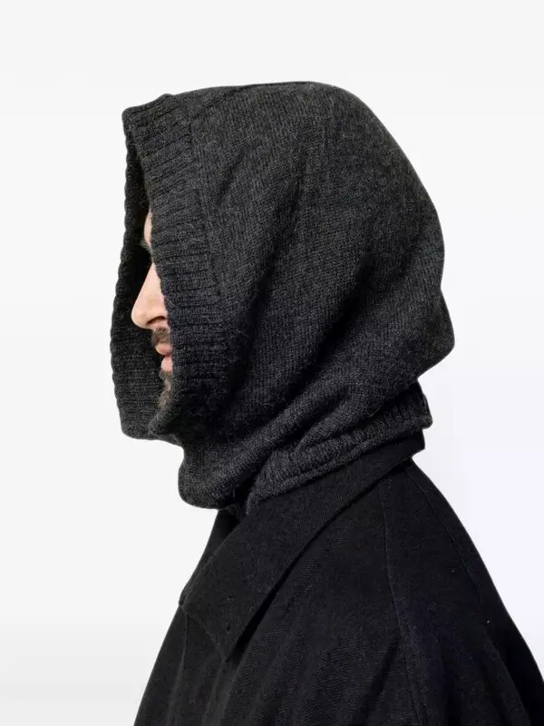 STILL BY HAND Knitted Balaclava