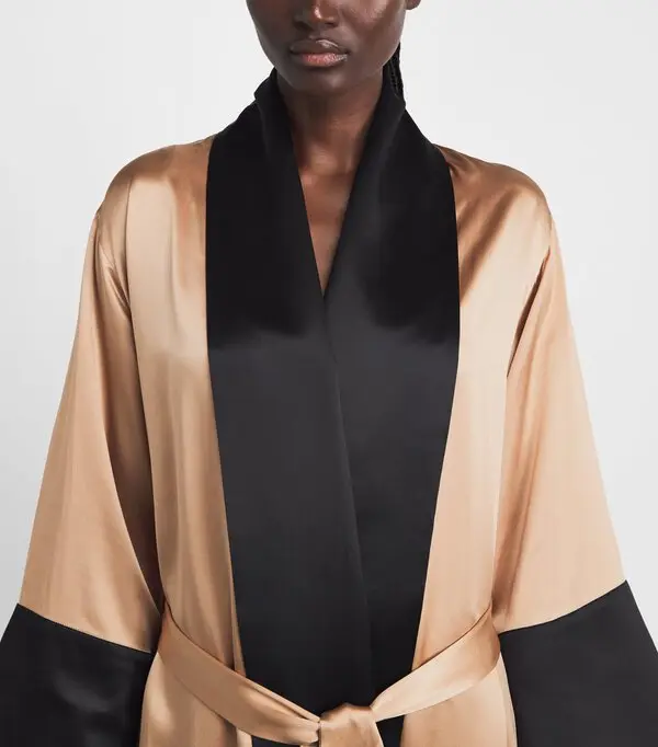 Loretta Caponi Silk Porzia Long Robe