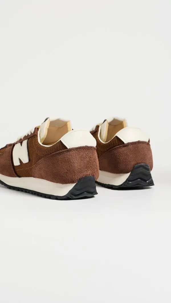NEW BALANCE 471 Sneakers M 4/ W