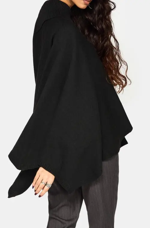 DISTURBIA Alois Asymmetric Knit Cape