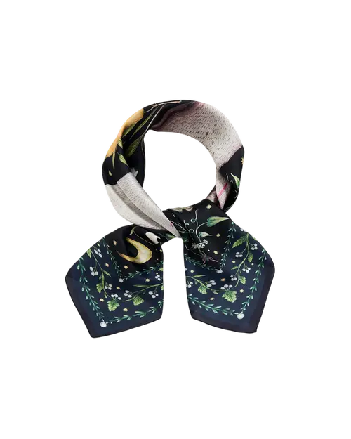 FABLE ENGLAND Niva Narrative Medium Square Scarf