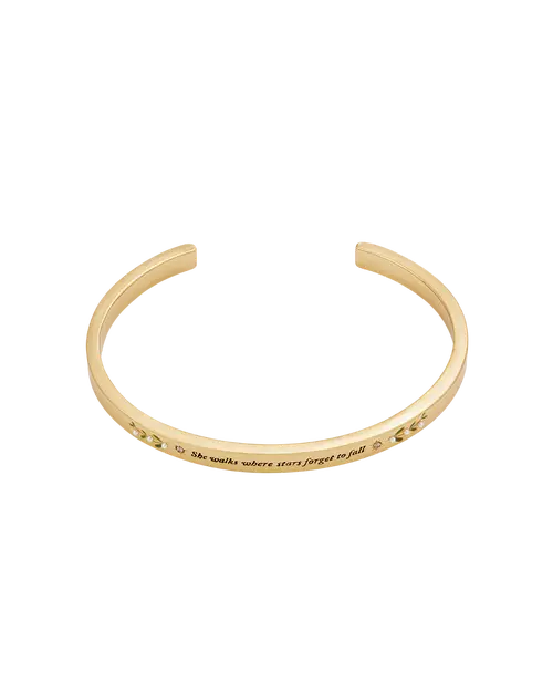 FABLE ENGLAND Niva Mistletoe Pearl Bangle - Gold