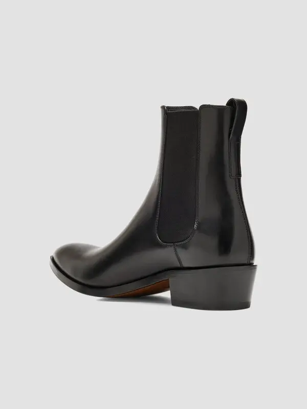 TOM FORD Burnished Leather Chelsea Boots