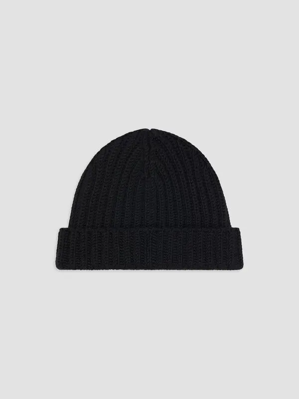 Givenchy Beanie In Wool With Pin - Black