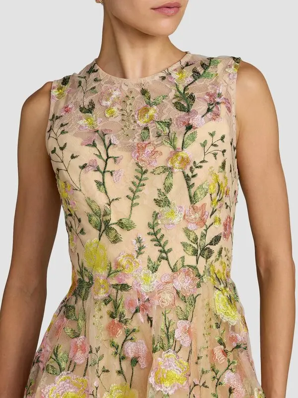 Mac Duggal Embroidered Floral Lace Minidress
