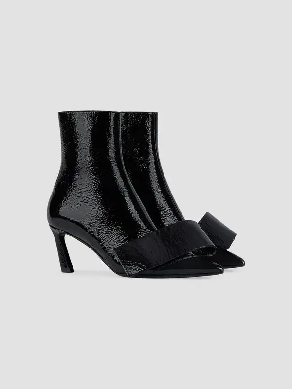 Givenchy Twisted Ribbon Ankle Boots In Shiny Naplack Leather - Black