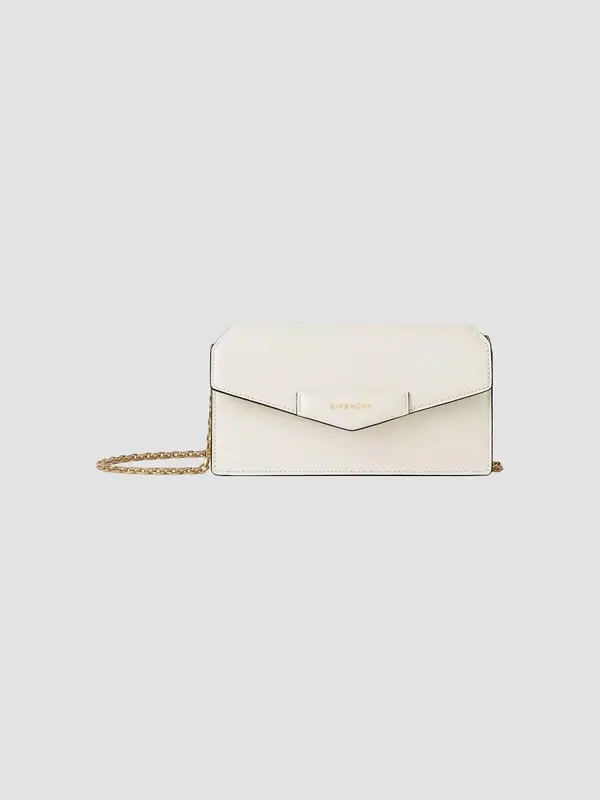Givenchy Antigona Wallet With Chain In Box Leather - Ivory