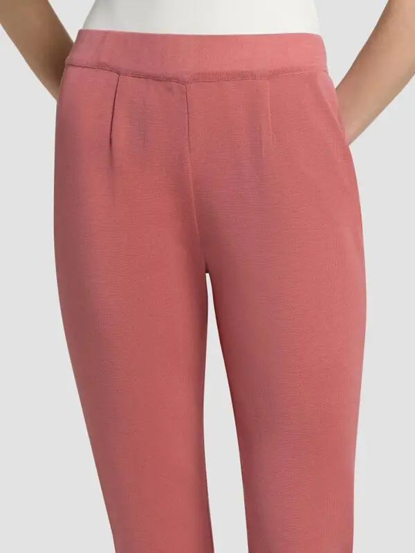 Misook Nancy Mylana Knit Slim-leg Pants - Honeysuckle