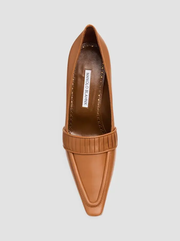 Manolo Blahnik Mindita Leather Pumps