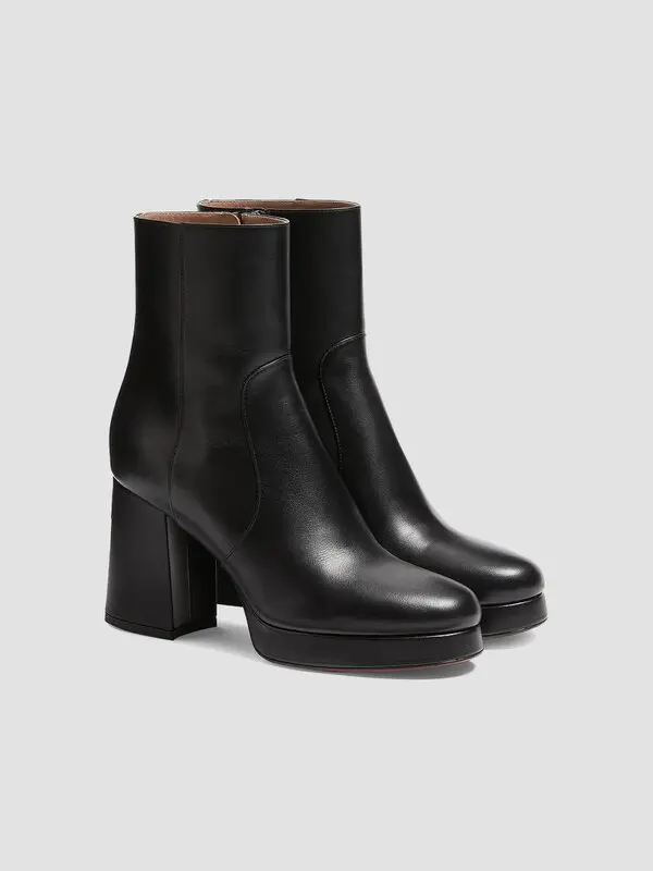 Valentino Garavani Fawcette 90mm Platform Ankle Boots In Calfskin Leather