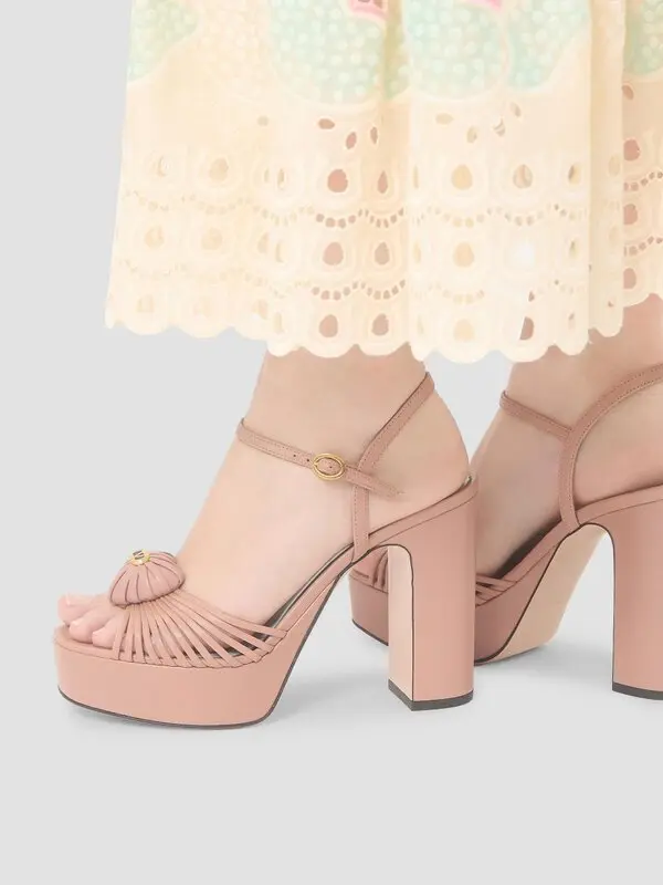 Valentino Garavani Sandal Royal 115mm Platform Sandals In Kidskin - Beige