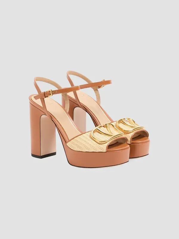 Valentino Garavani Vlogo Signature 115mm Platform Sandals In Raffia