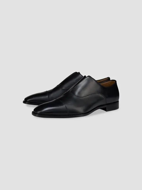 CHRISTIAN LOUBOUTIN Alpha Male Ii Oxford Shoes - Black