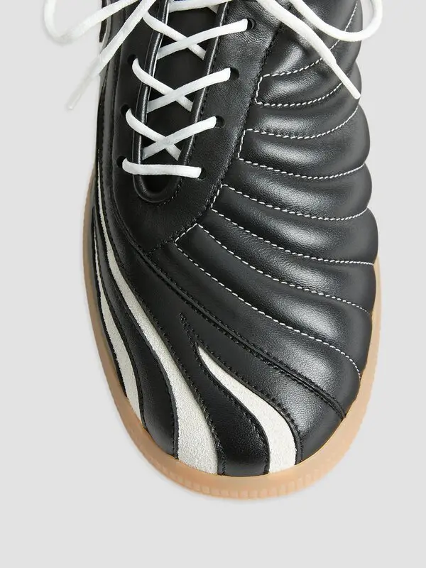 Valentino Garavani Kicky Nappa Sneakers - Black