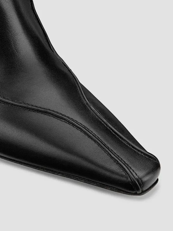 Manolo Blahnik Milleta Leather Ankle Boots