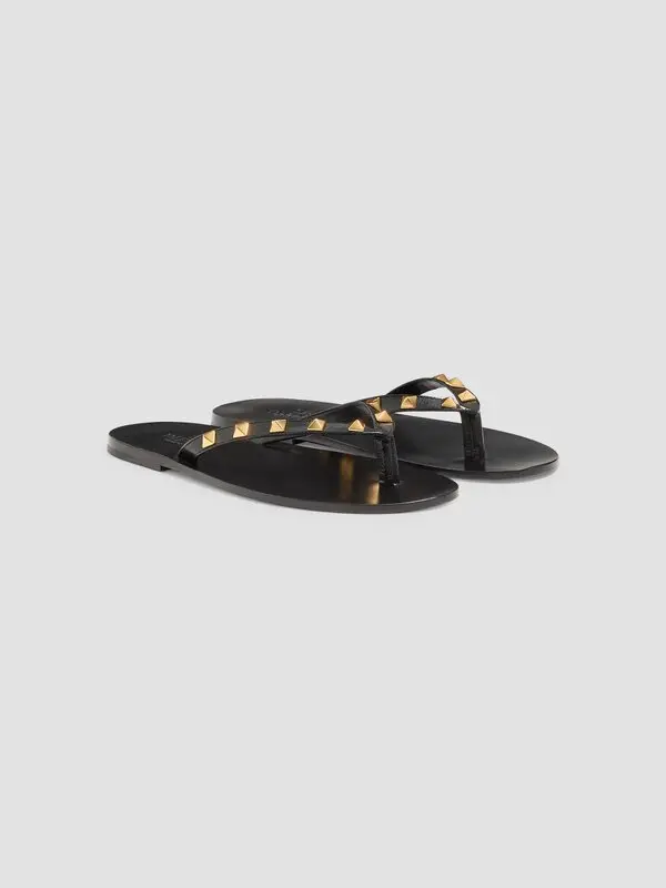 Valentino Garavani Rockstud Kidskin Flip Flops