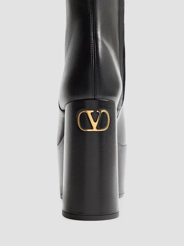Valentino Garavani Fawcette Platform Ankle 120mm Boots In Stretch Nappa