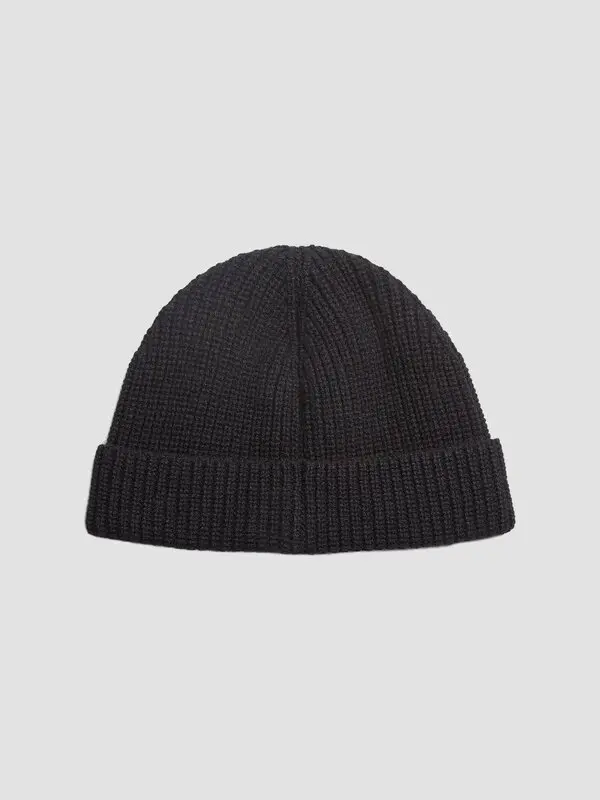 Valentino Garavani Vlogo Signature Knitted Cashmere Beanie