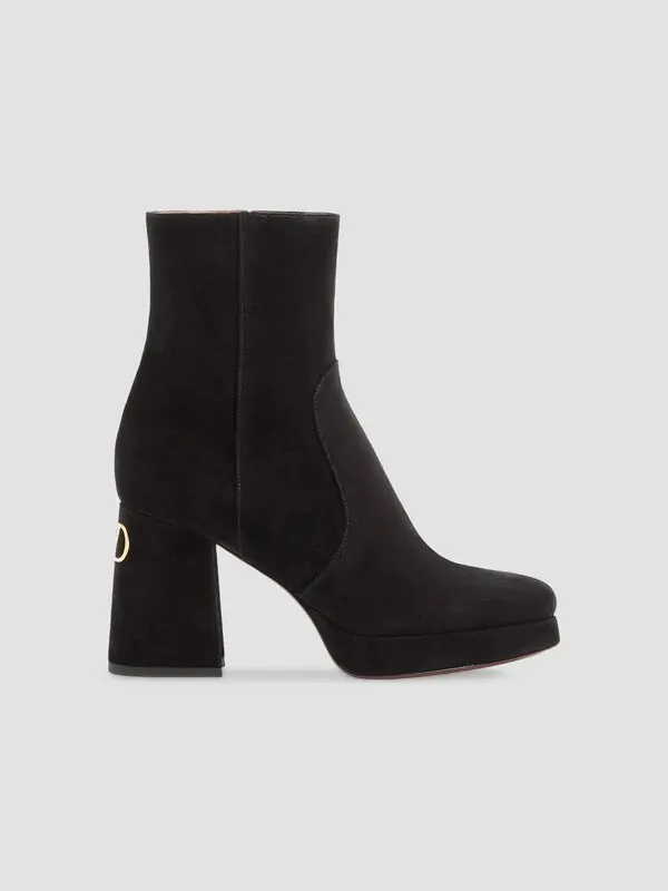 Valentino Garavani Fawcette 90mm Platform Ankle Boots In Split Leather - Black