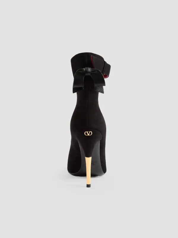 Valentino Garavani Fatale 105mm Suede Pumps - Black