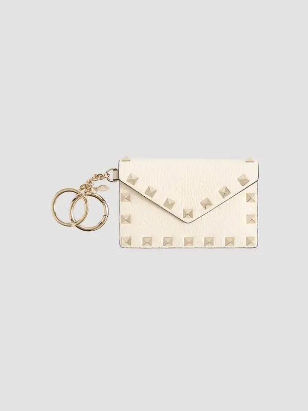 Valentino Garavani Rockstud Charm In Grainy Calfskin - Ivory
