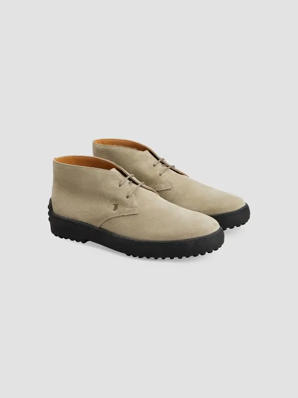 TOD'S Gommino Suede Desert Ankle Boots - Torba
