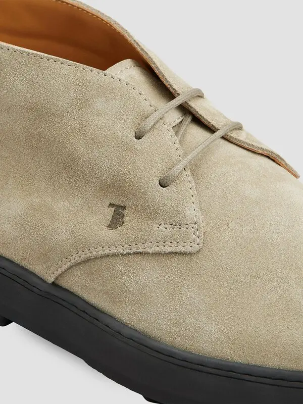 TOD'S Gommino Suede Desert Ankle Boots - Torba