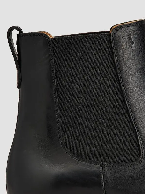 TOD'S Chelsea Leather Ankle Boots - Nero