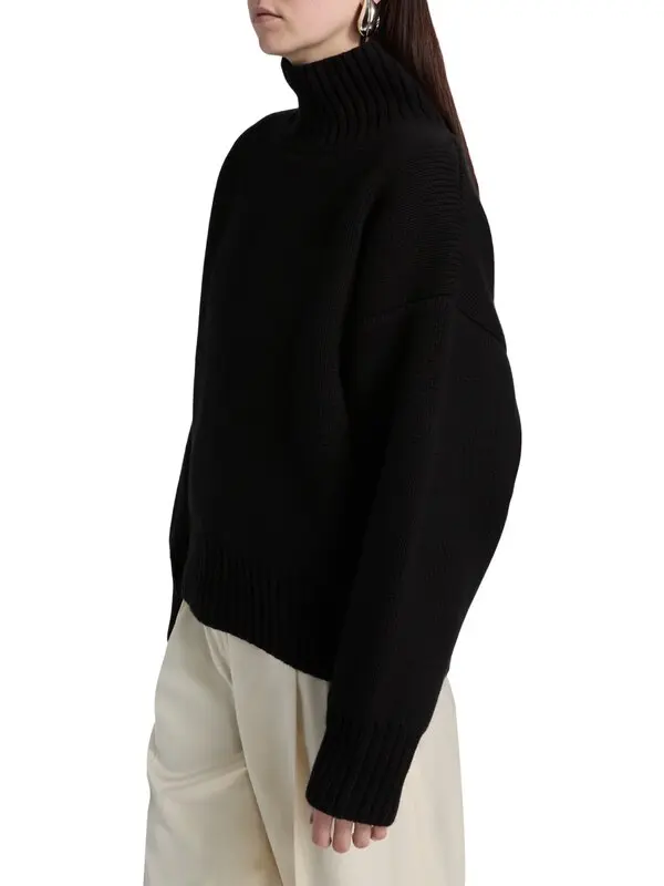 RÓHE Sculptural Compact Wool Turtleneck