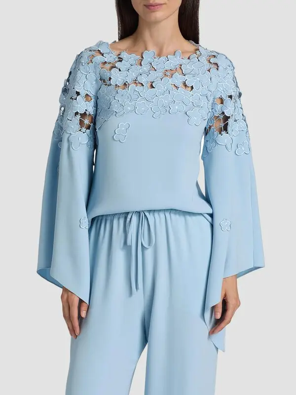 Oscar De La Renta Floral-embroidered Stretch-silk Cape-sleeve Blouse