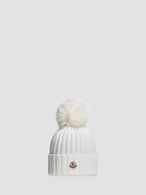 Moncler Beanie Hat In Wool - White