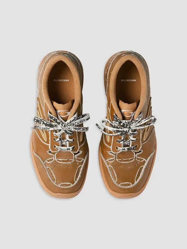 Balenciaga Hamptons Medium Worn-out Sneakers - Camel