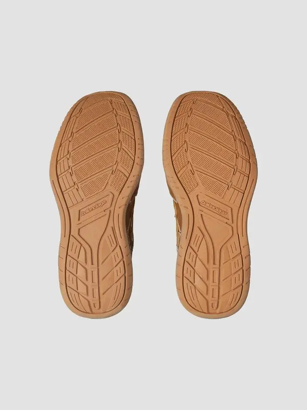 Balenciaga Hamptons Medium Worn-out Sneakers - Camel