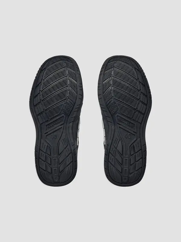 Balenciaga Hamptons Worn-out Sneakers