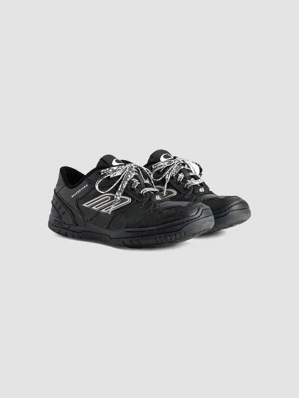 Balenciaga Hamptons Worn-out Sneakers