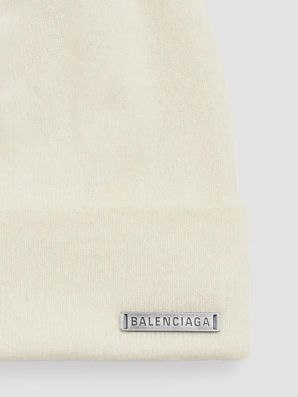 Balenciaga Knitted Beanie In Cashmere - Cream