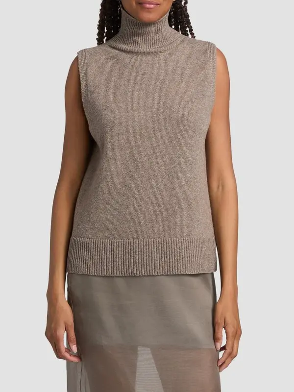 Brandon Maxwell The Bruno Sleeveless Wool-cashmere Vest - Truffle