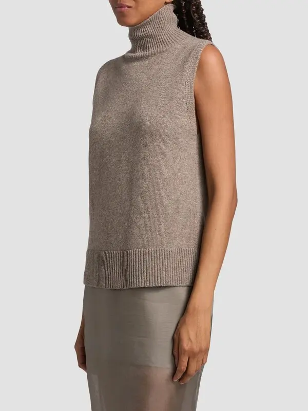 Brandon Maxwell The Bruno Sleeveless Wool-cashmere Vest - Truffle