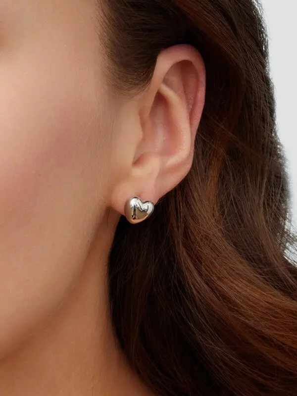 ORADINA Lover Studs In Sterling