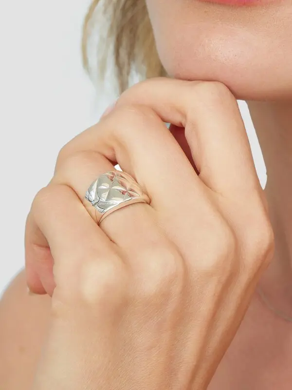 ORADINA Quilted Ring In Sterling