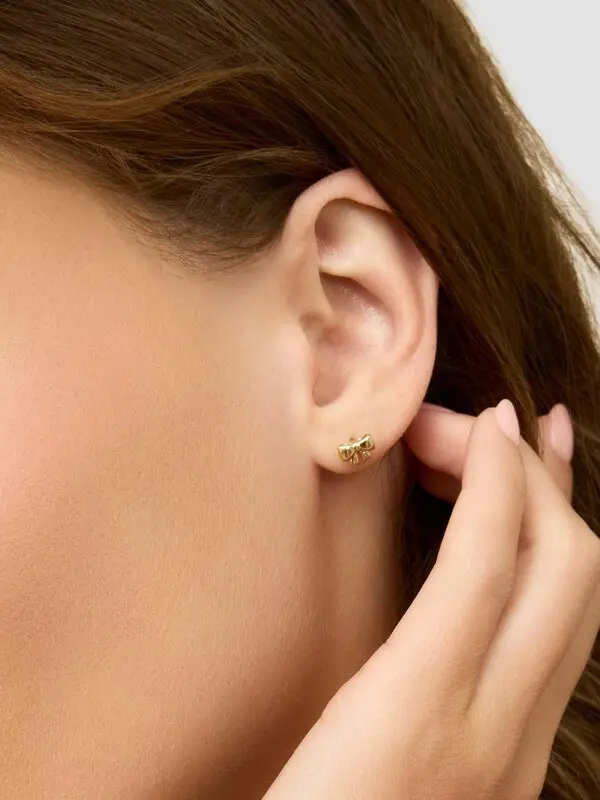 ORADINA 14k Yellow Bow Studs