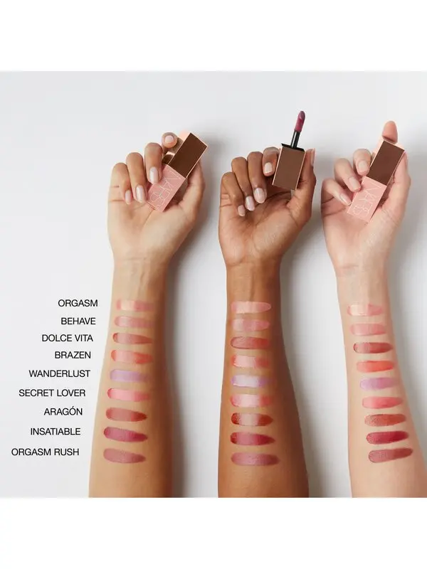 NARS Afterglow Liquid Blush - Behave