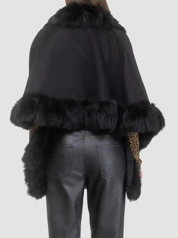 Gorski Reversible Cashmere And Wool Shawl