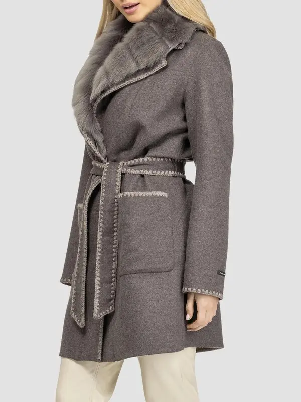 Gorski Cashmere And Wool Stroller With Shearling Lamb Collar