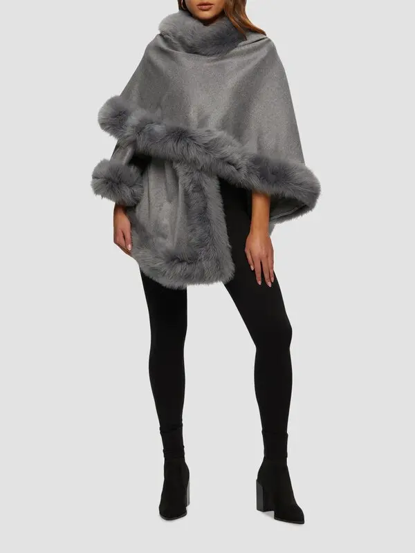 Gorski Select Cashmere Capelet With Merinillo Shearling Lamb Trim - Light Grey