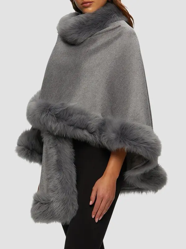 Gorski Select Cashmere Capelet With Merinillo Shearling Lamb Trim - Light Grey