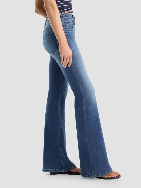 Good American Soft Tech Good Legs Flare Jeans